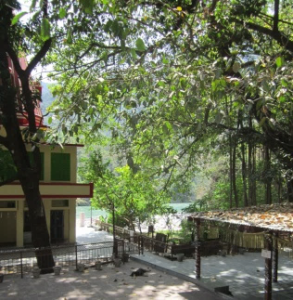 The Jesus Cave, Rishikesh – Ashrams of India